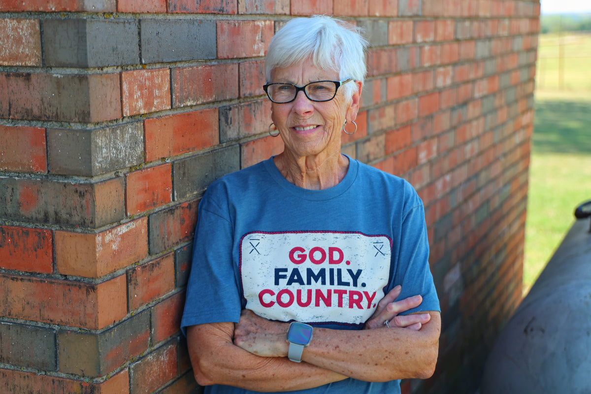 GOD. FAMILY. COUNTRY. VINTAGE TEE – Gatlin Didier's Bar X Apparel